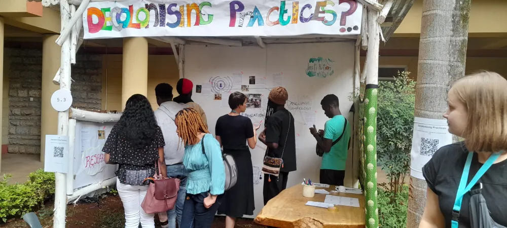 Decolonising Practices | TheMuseumsLab